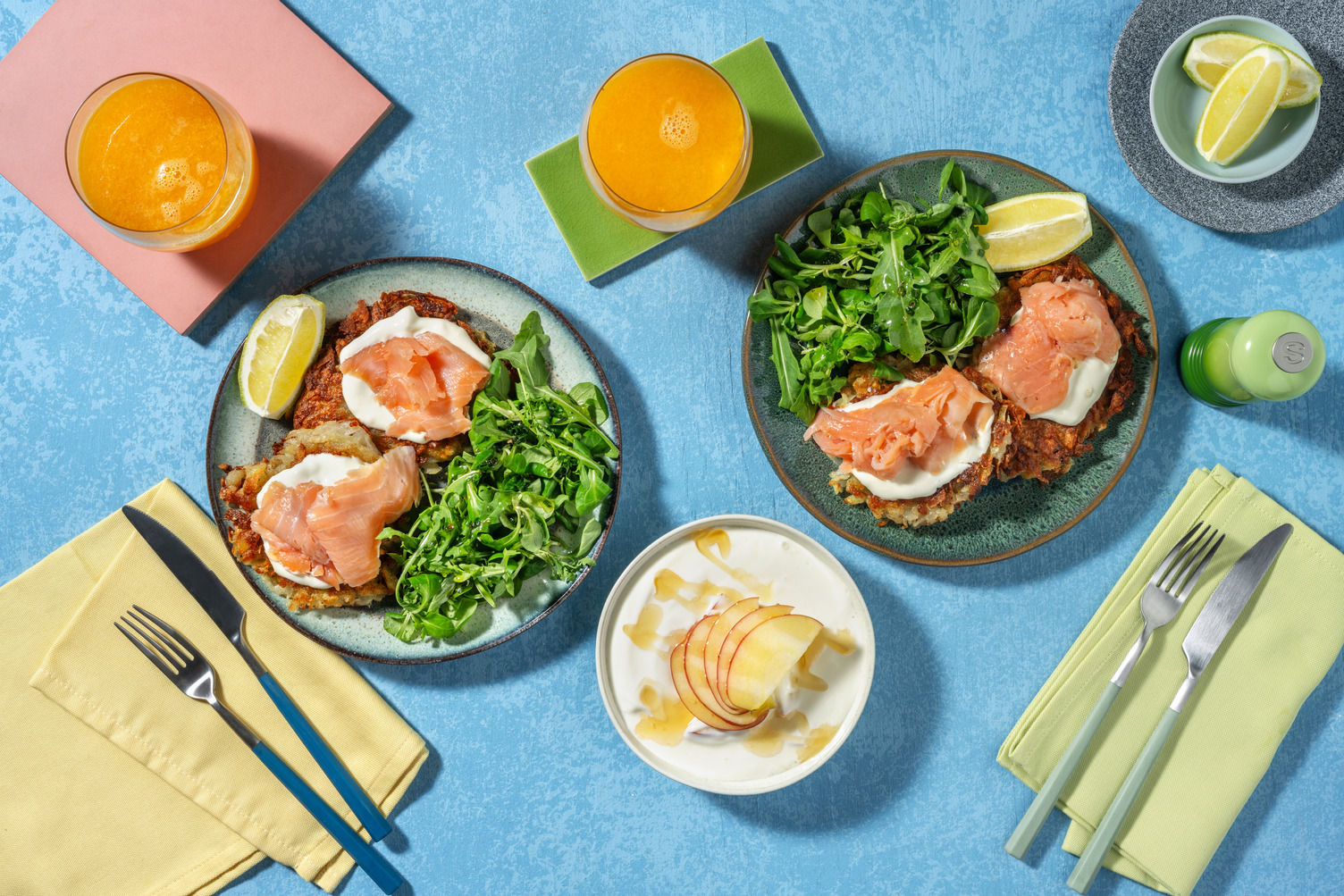 Brunch : Paillassons lyonnais, crème épaisse & saumon Recette | HelloFresh
