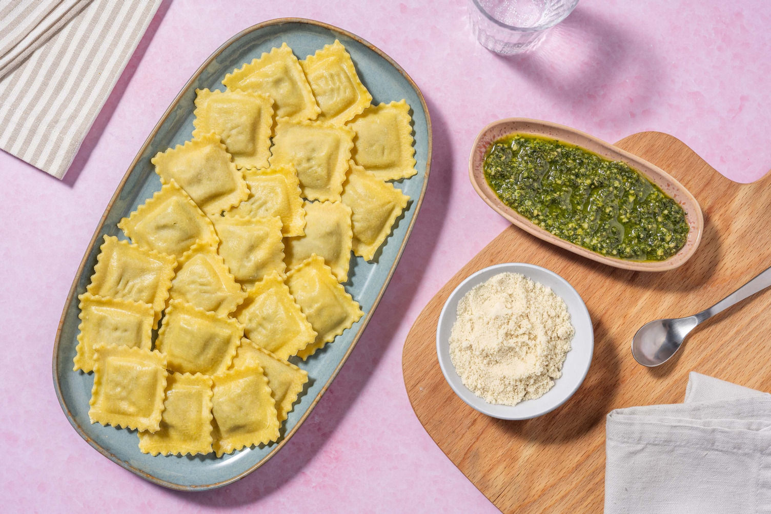Pesto Pasta Bundle: Spinach & Ricotta Ravioli Recipe | HelloFresh