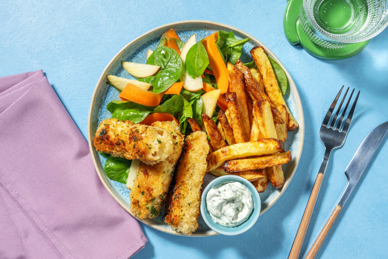 Örtiga fiskpinnar Recept | HelloFresh
