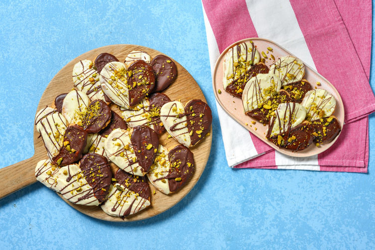Vaderdag pistache-chocoladekoekjes Recept | HelloFresh