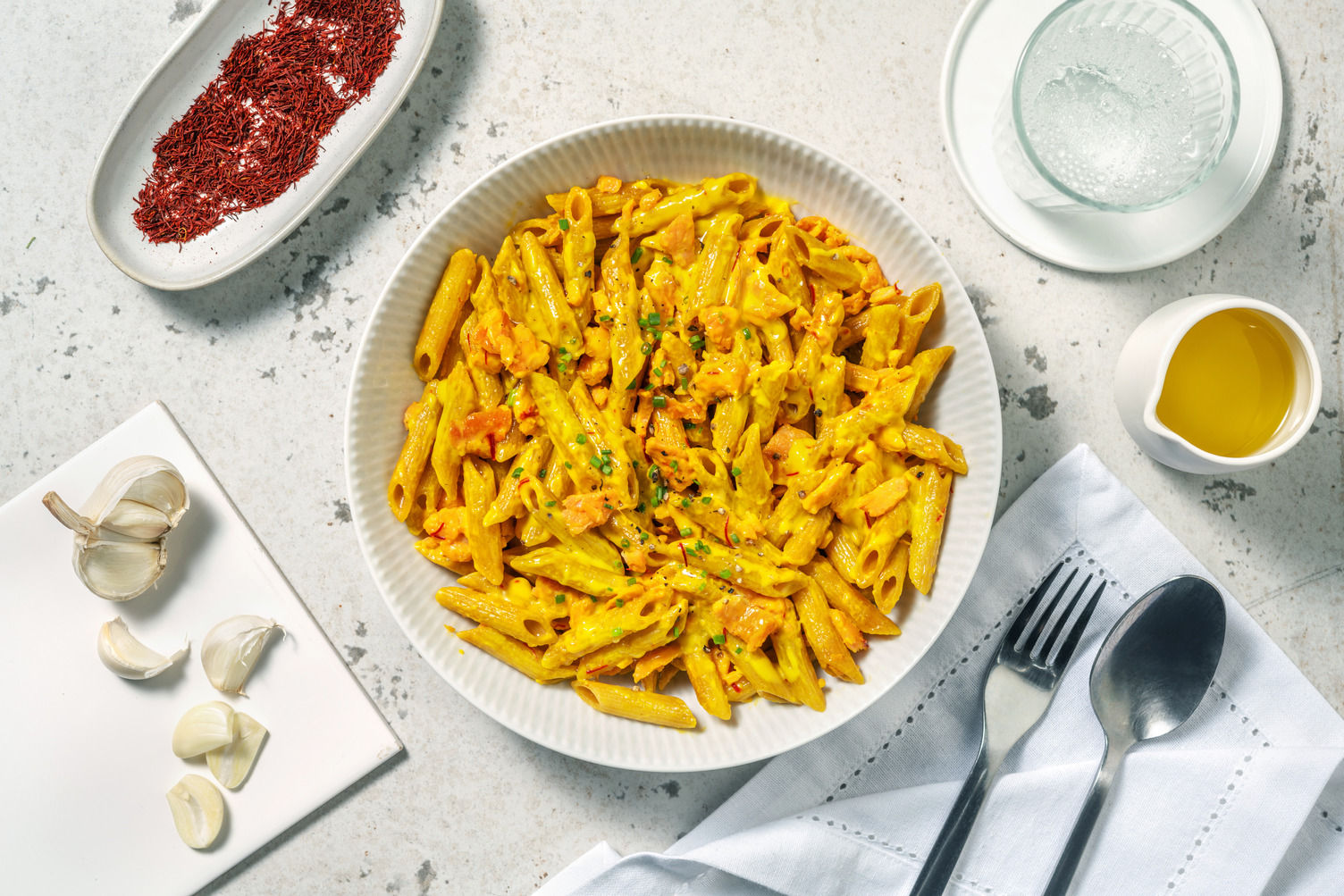 Penne integrali al salmone affumicato | HelloFresh