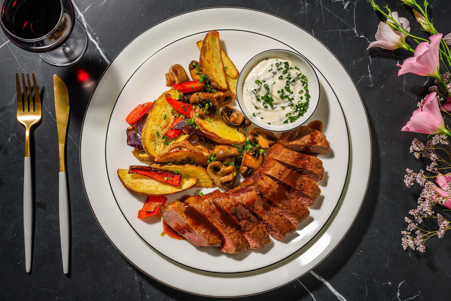 Stekt cajunkrydret biff | HelloFresh