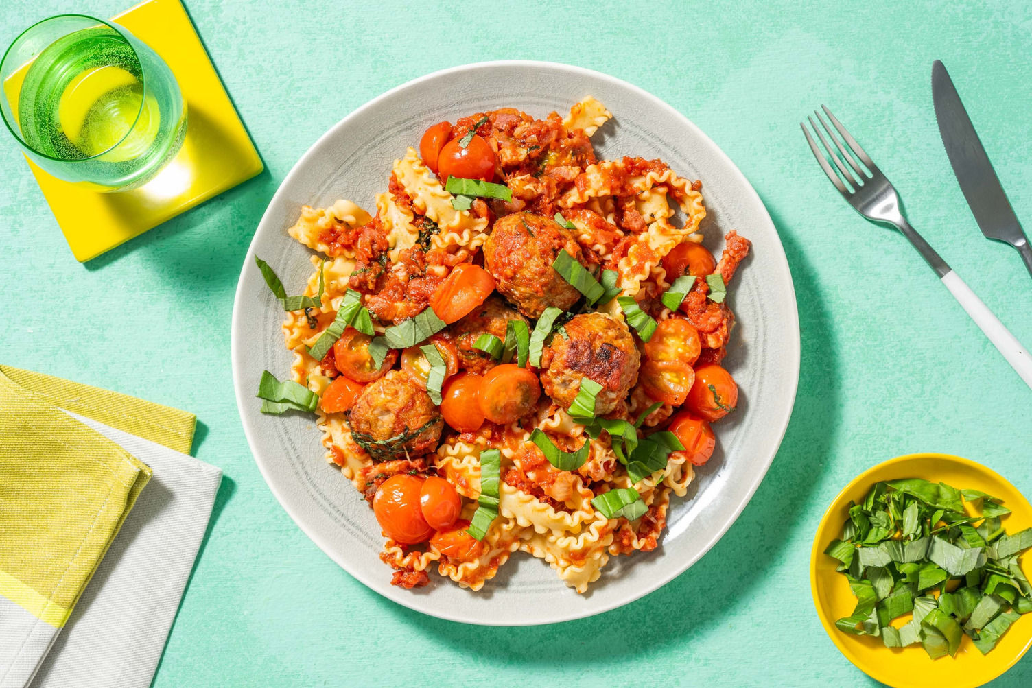 Pasta al forno met zelfgemaakte gehaktballen Recept | HelloFresh