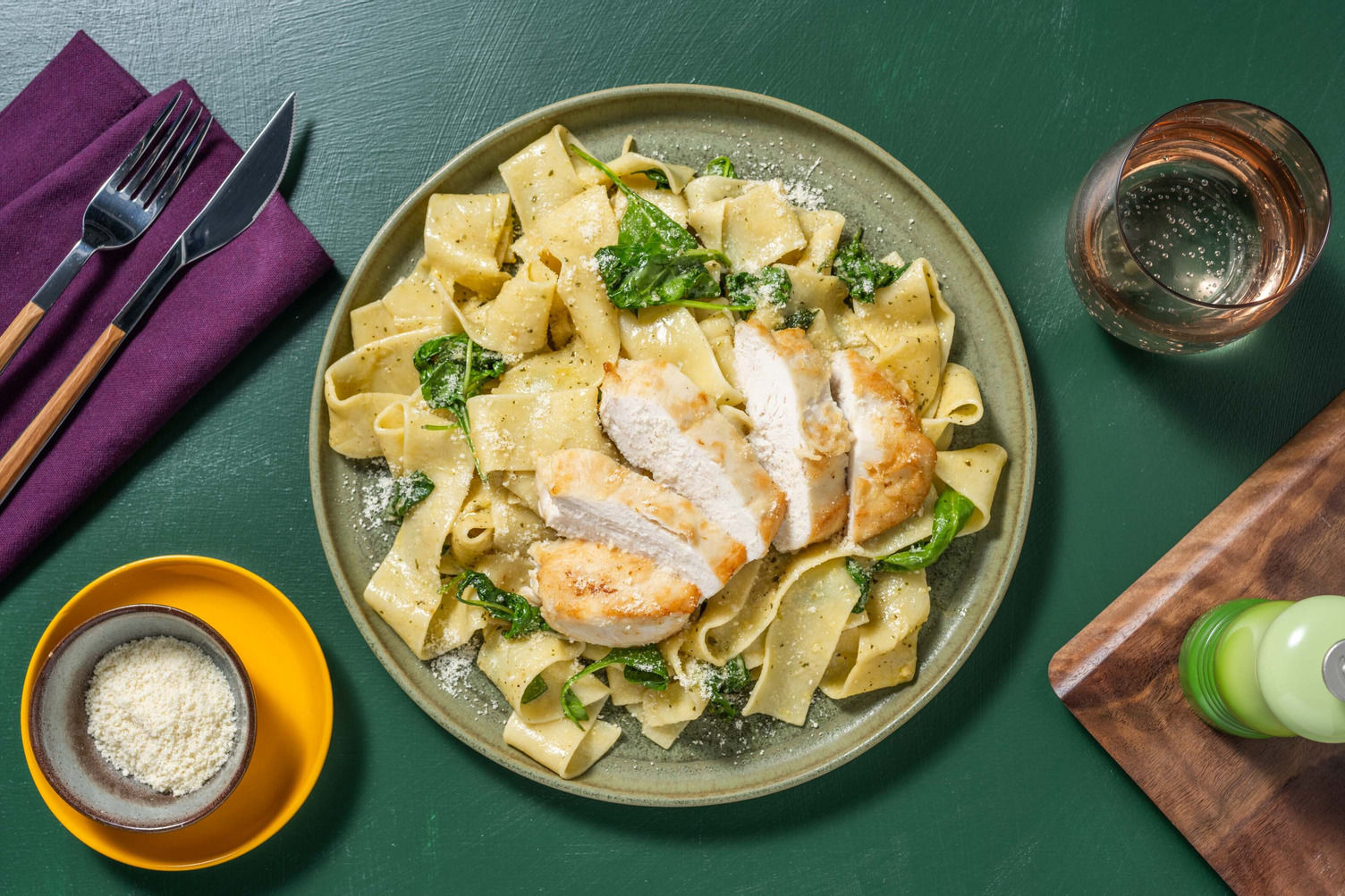 Ultimate Creamy Chicken and Pesto Linguine Recipe | HelloFresh