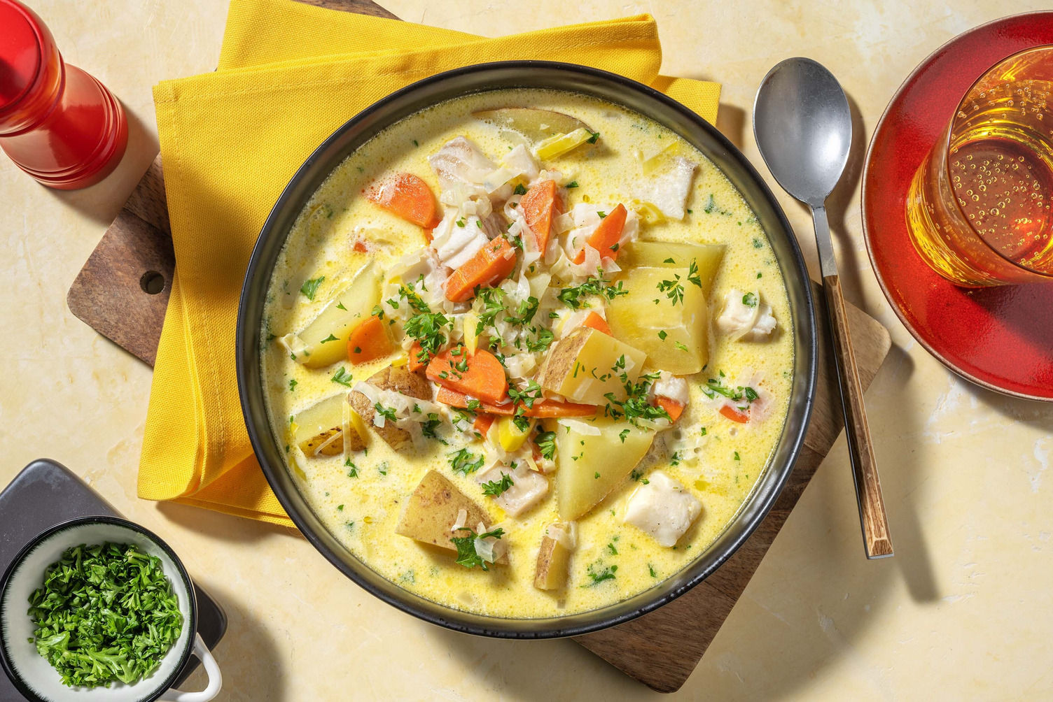 Waterzooi léger au colin Recette | HelloFresh