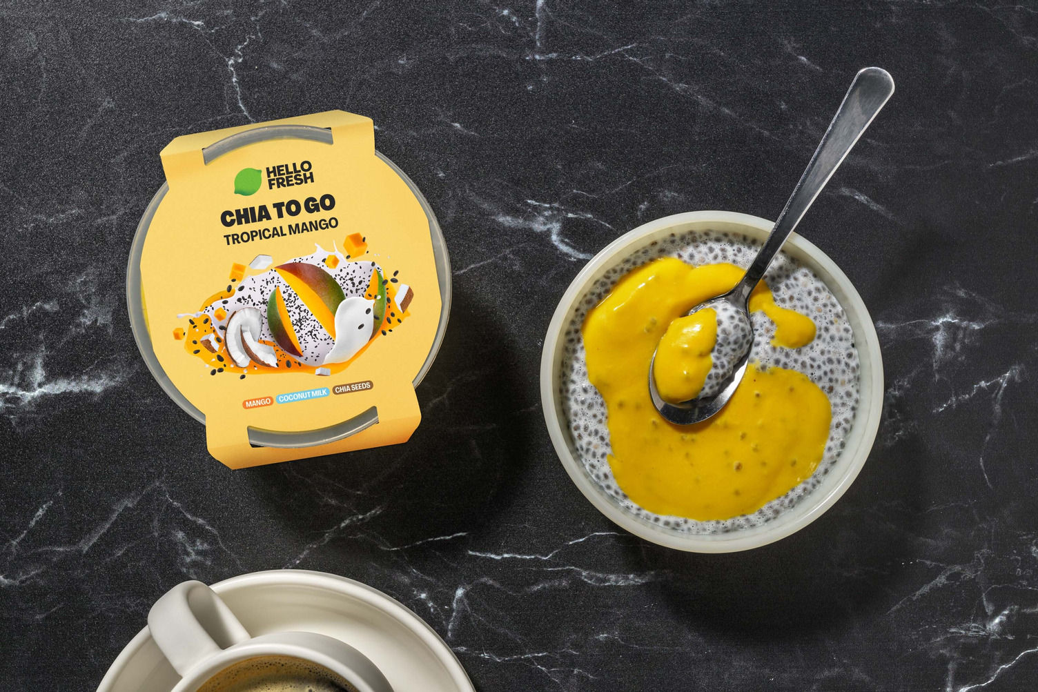 Chia Pudding mit Mangosoße und Kurkuma Rezept | HelloFresh