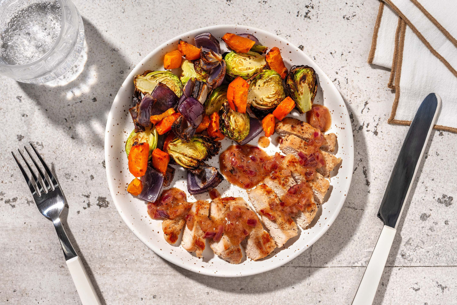 Smart Roasted Fig-Maple Chicken Breasts Recipe | HelloFresh