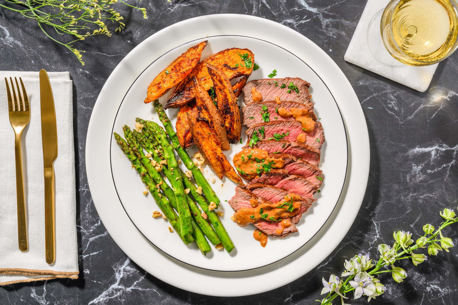 Steaks and Sun-Dried Tomato Cream Sauce Recipe | HelloFresh
