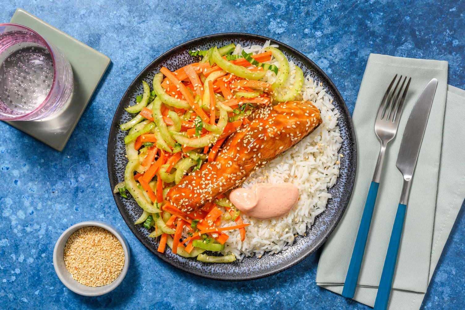 Enkel miso-glaseret laks | HelloFresh