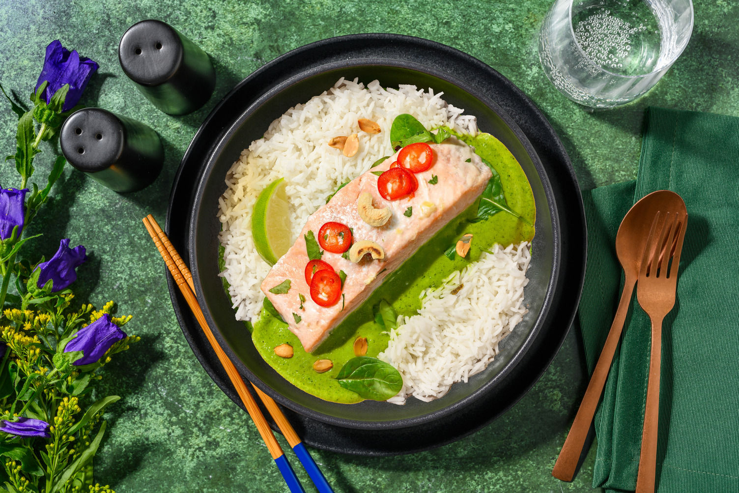 Salmone al lime, riso Jasmine e salsa esotica | HelloFresh