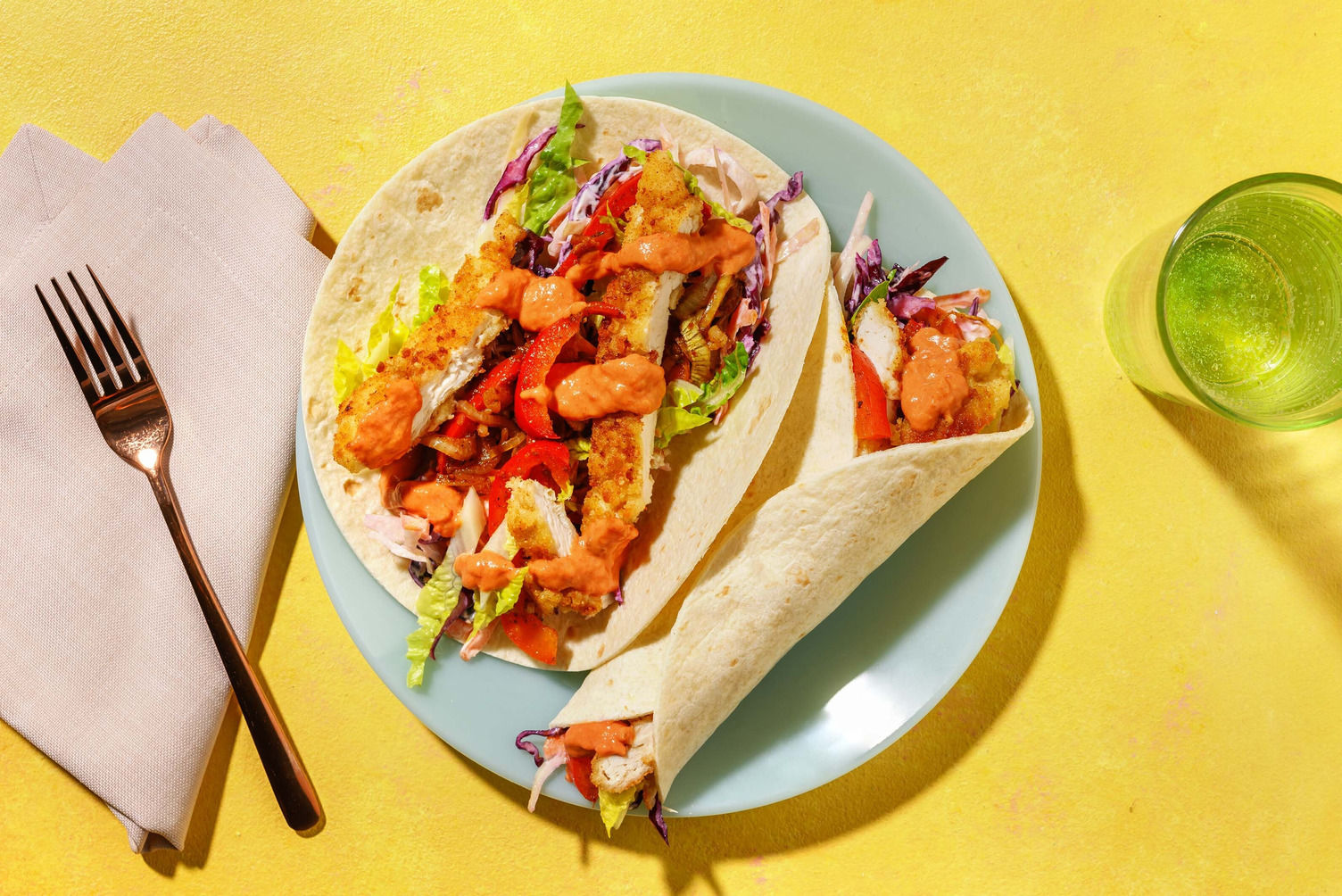 Wrap met krokante kipschnitzel Recept | HelloFresh