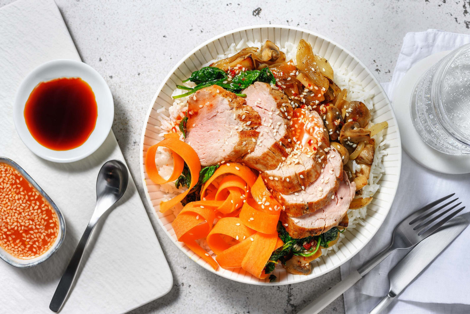 Bowl de riz et filet mignon de porc Recette | HelloFresh