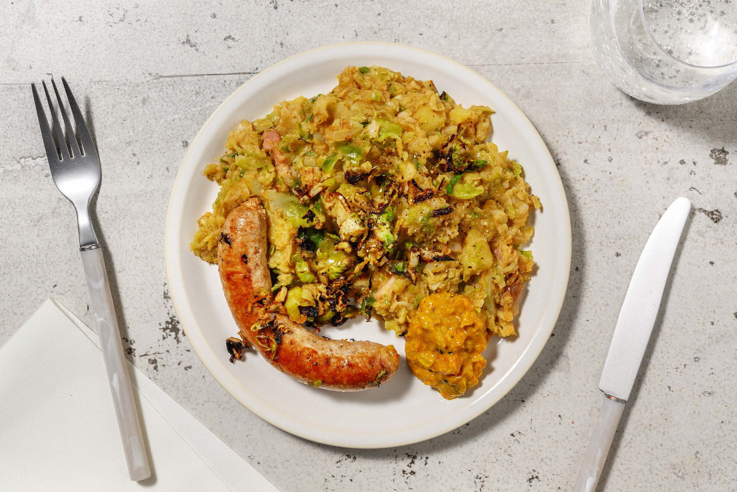 Saucisse de porc fermière et stoemp choux de Bruxelles-poireau Recette ...