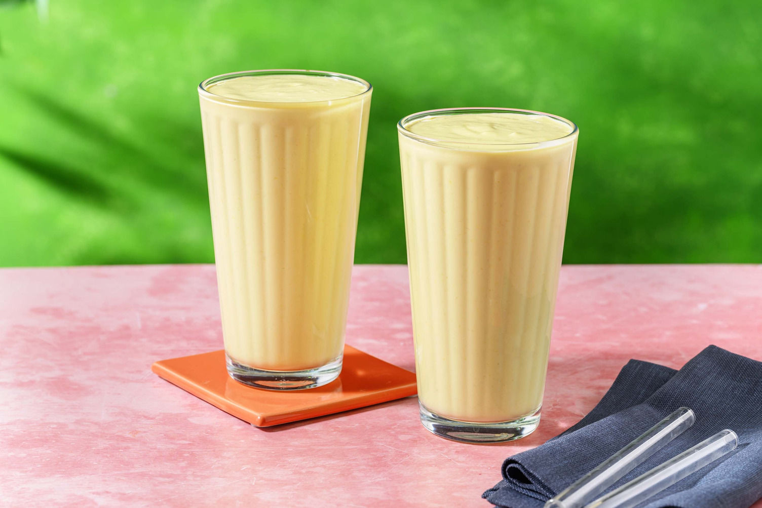 Tropisk smoothiekit | Blend selv | HelloFresh