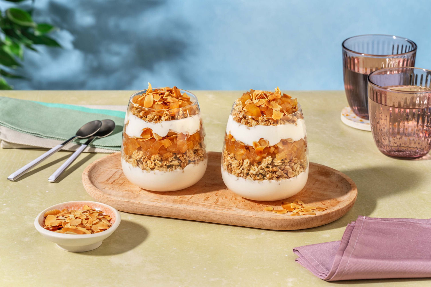 Spiced Apple Crumble Breakfast Parfait Recipe | HelloFresh
