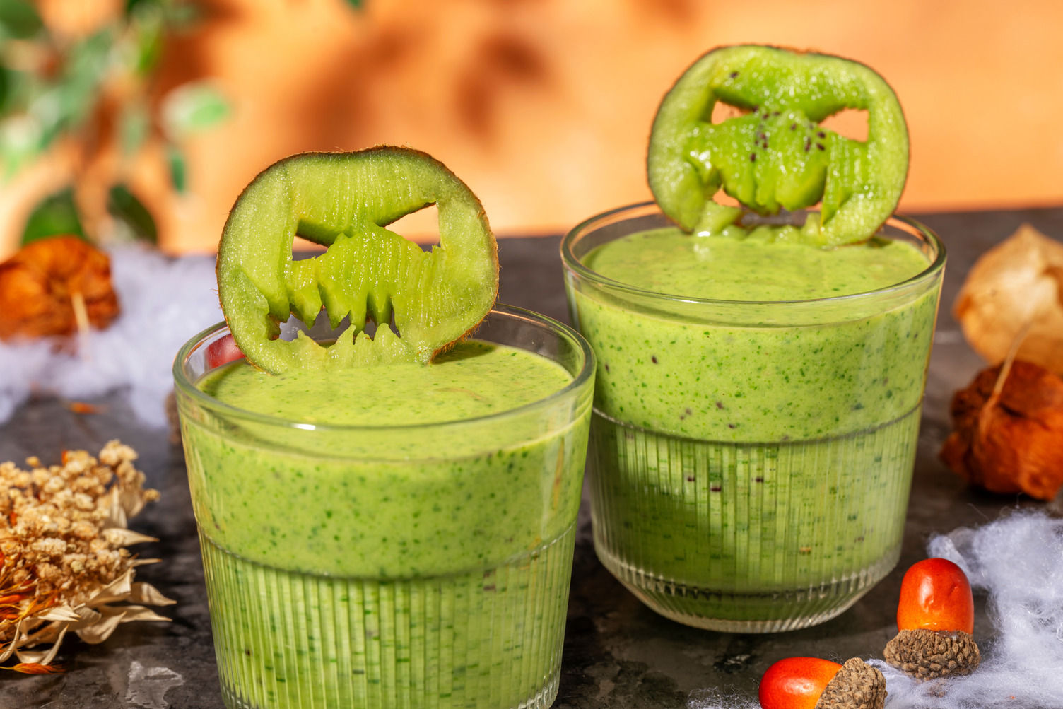 Smoothie zombie : kiwi, banane, épinards Recette | HelloFresh