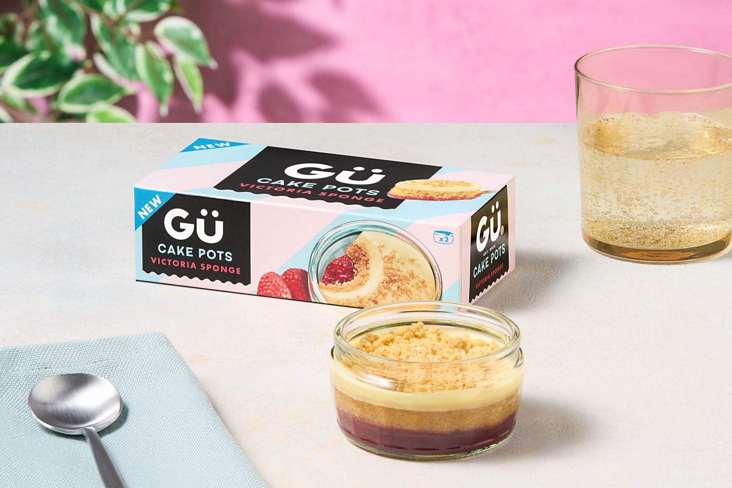 Gü Victoria Sponge Cake Pots Recipe | HelloFresh