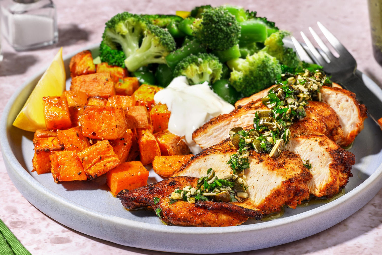 Ovnsbakt kylling for superhelter | HelloFresh