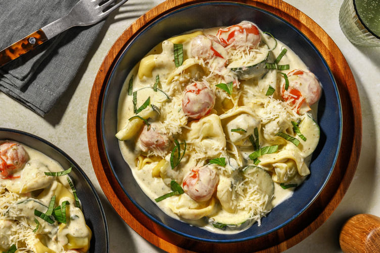 Cremige Tortellini mit Spinat-Ricotta-Füllung Rezept | HelloFresh