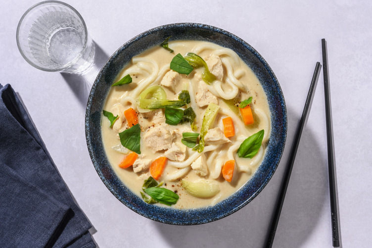 Udon au poulet Label rouge, pak choï & citronnelle Recette | HelloFresh