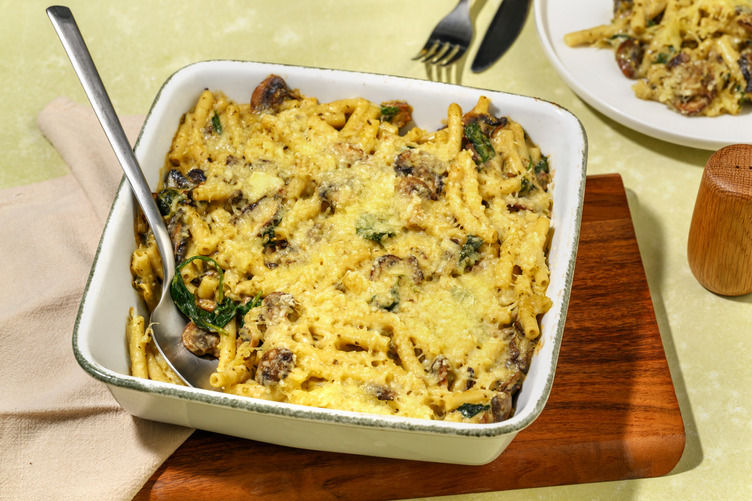 Gratin éclair de macaroni, champis & épinards Recette | HelloFresh