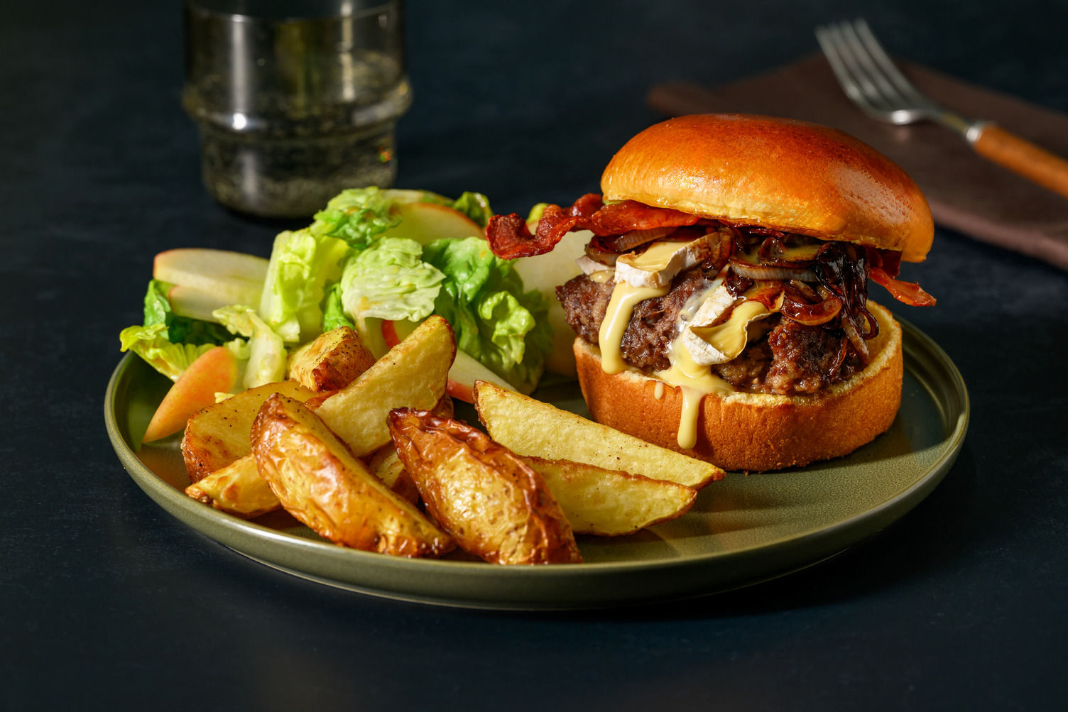 French Inspired Cheesy Camembert and Bacon Burger Recipe | HelloFresh