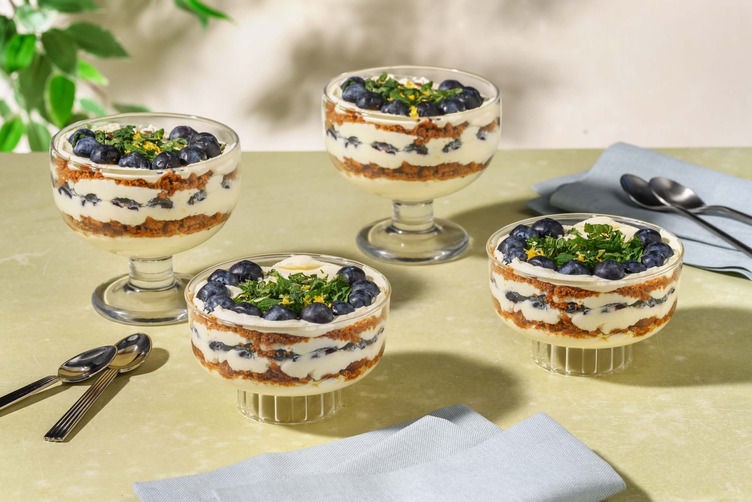 No bake cheesecake met blauwe bessen Recept | HelloFresh
