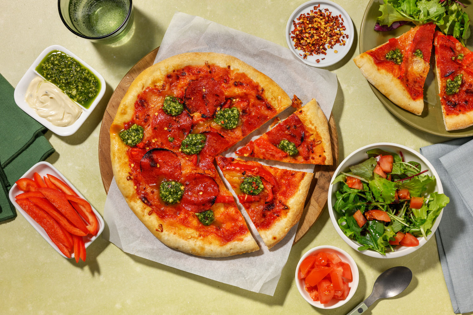 Build Your Own: Cheese and Tomato Pizzas Recipe | HelloFresh