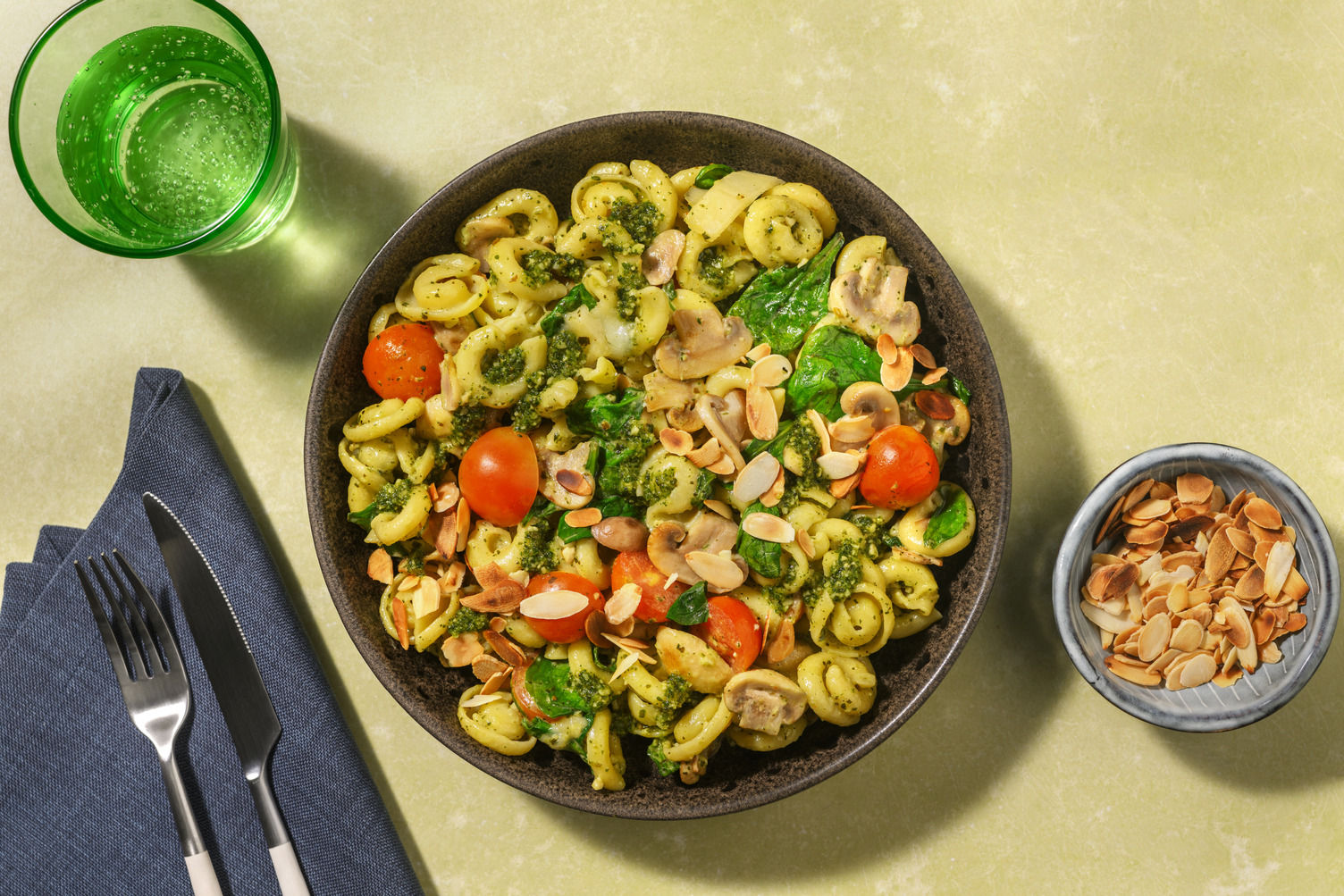 One-Pot Creamy Chicken, Pesto & Mushroom Pasta Recipe | HelloFresh