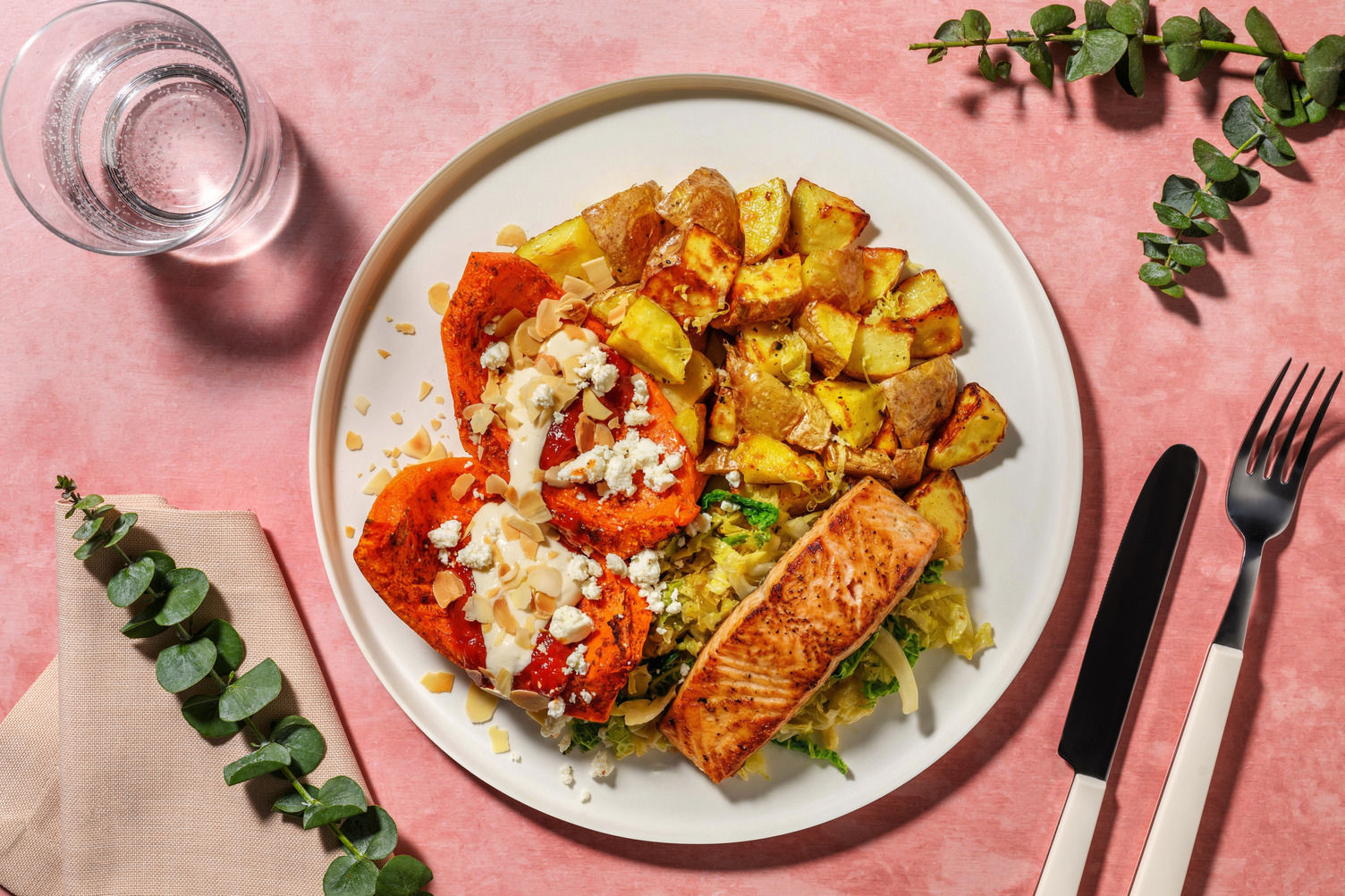 Spiced Salmon, Butternut Wedges and Honey-Harissa Sauce Recipe | HelloFresh