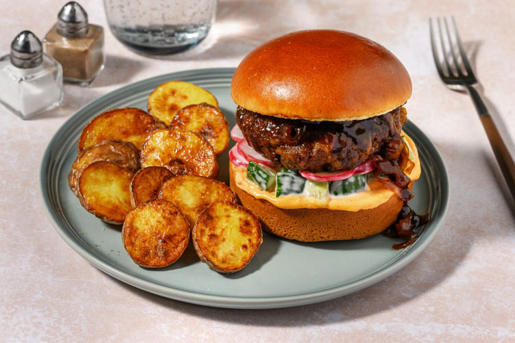 Korean-inspired Bulgogi Lean Beef Burger Recipe | HelloFresh