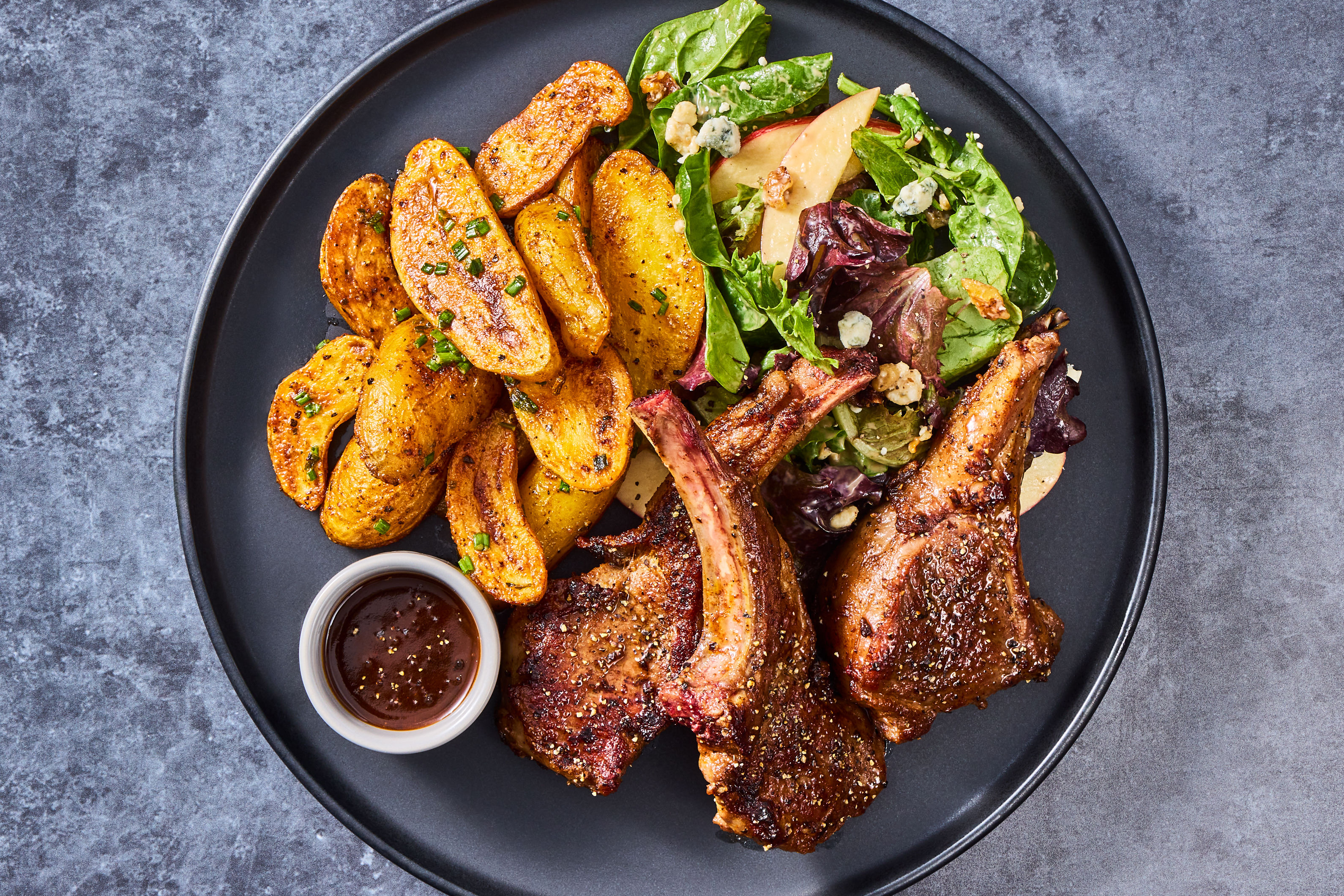 Lamb Chops au Poivre & Garlic Herb Potatoes Recipe | HelloFresh