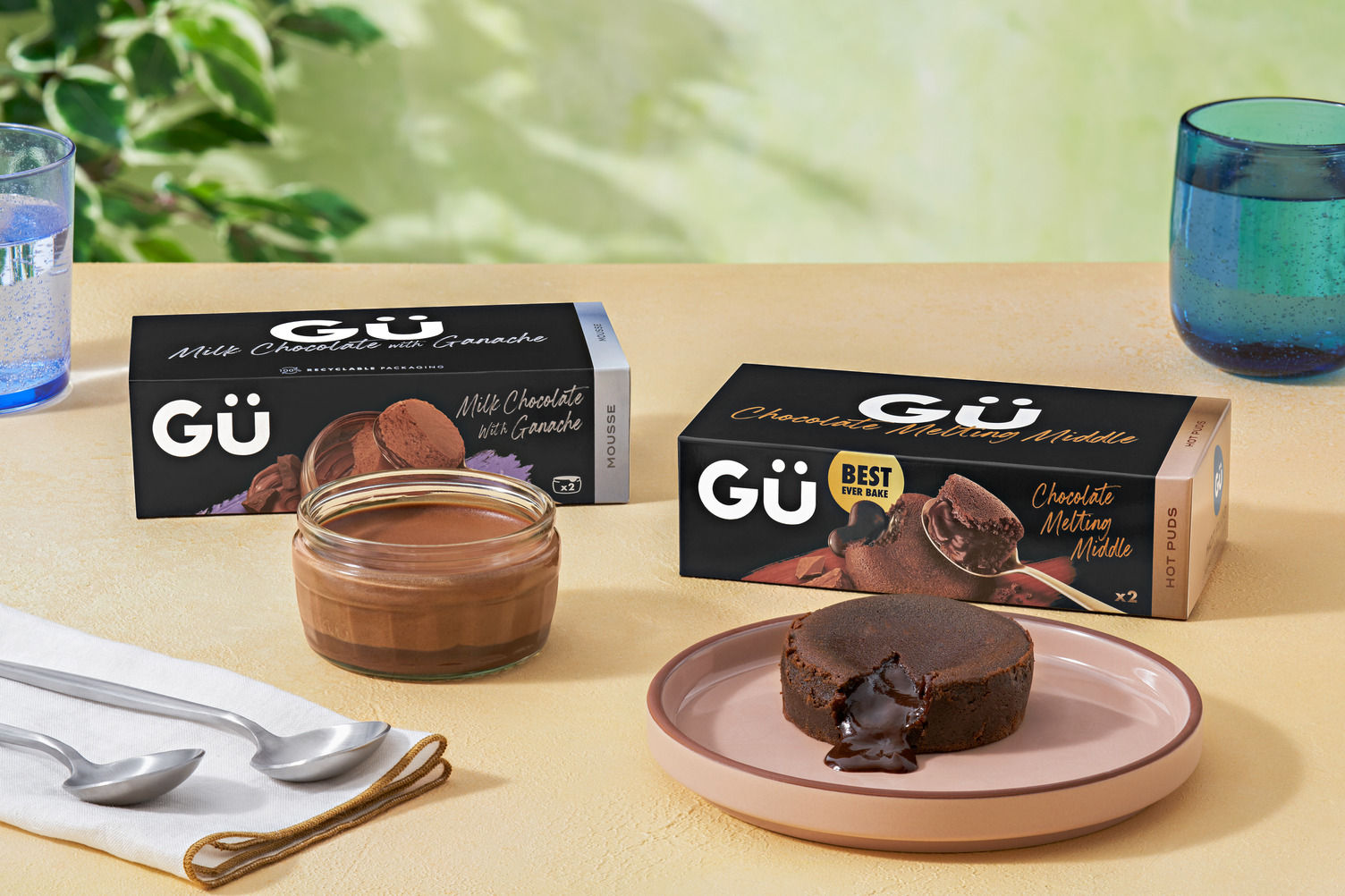 Gü Hot Chocolate Melting Middles and Milk Chocolate Mousse Variety ...