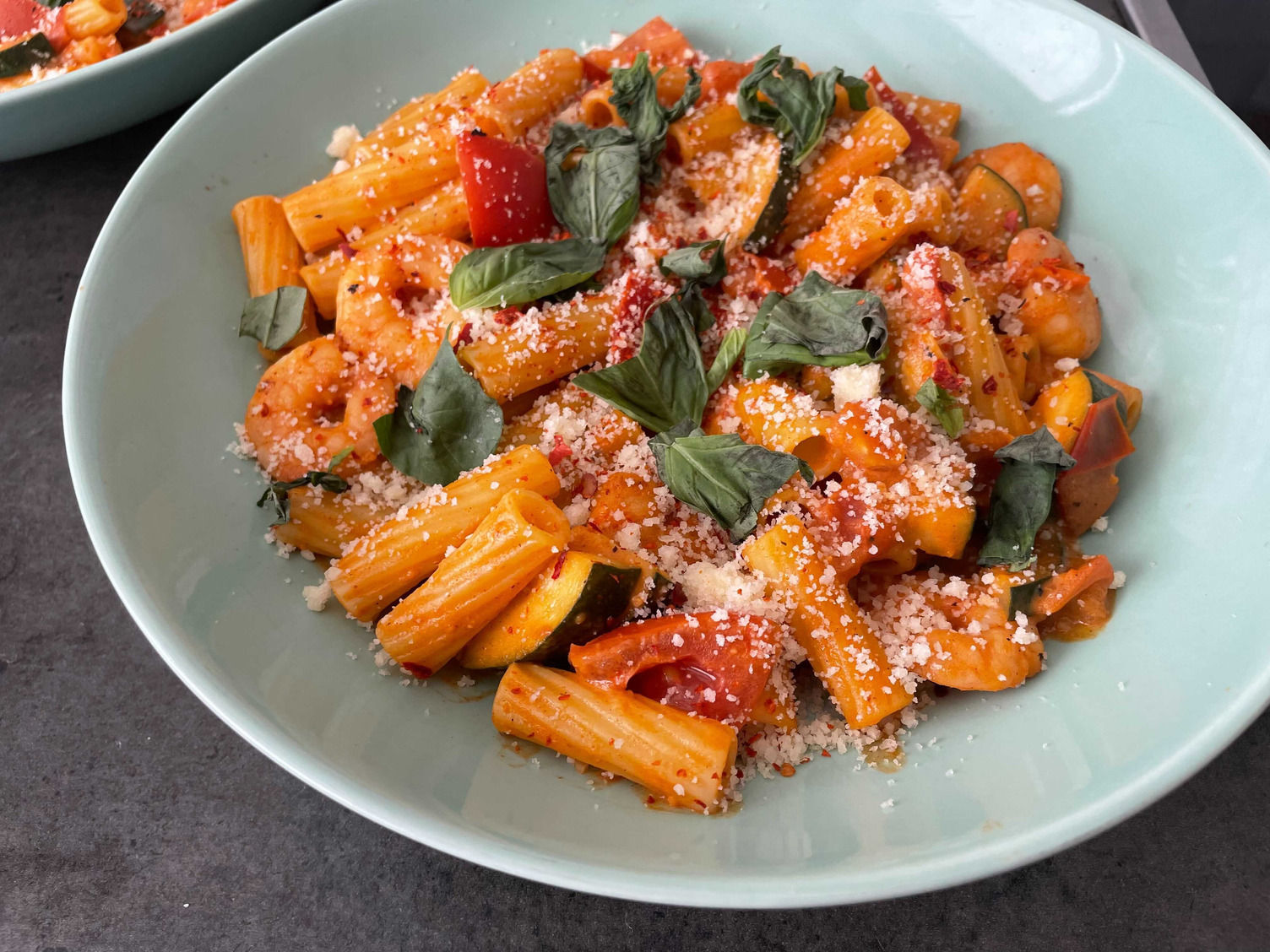 Spiced shrimp rigatoni Recept | HelloFresh