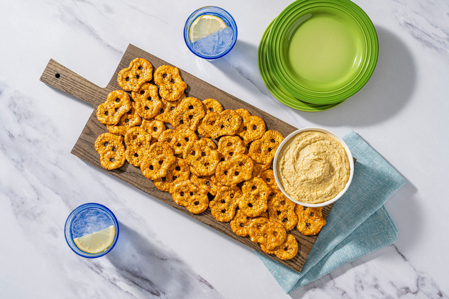 Everything Pretzel Chips & Hummus Bundle Recipe | HelloFresh