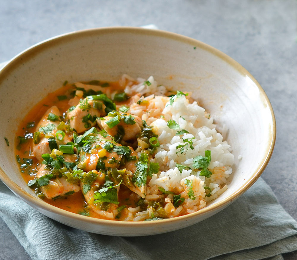 Thai-Style Chicken Curry Bowls Recipe | HelloFresh