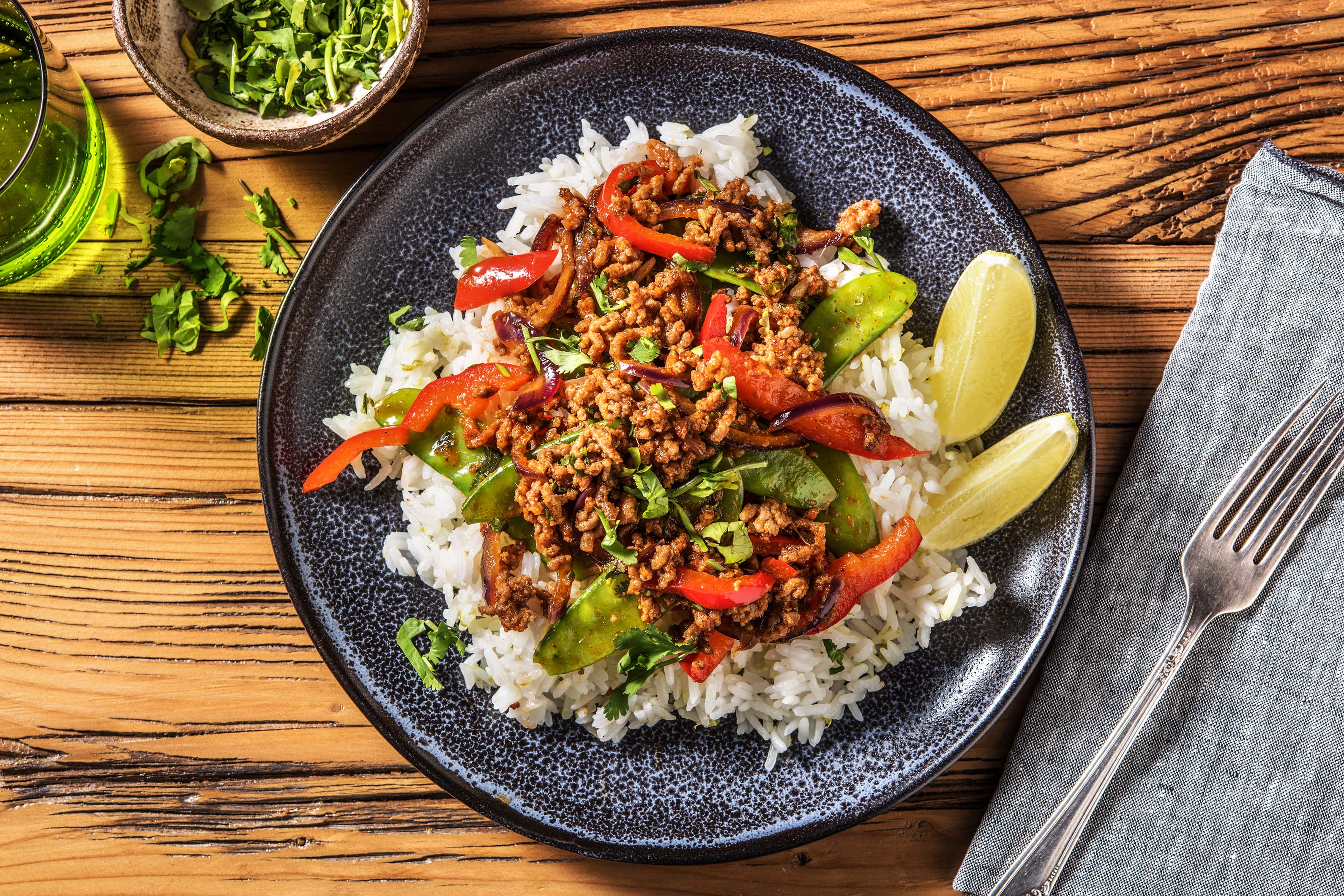 Beef with Peppers, Green Beans and Rice Recipe | HelloFresh