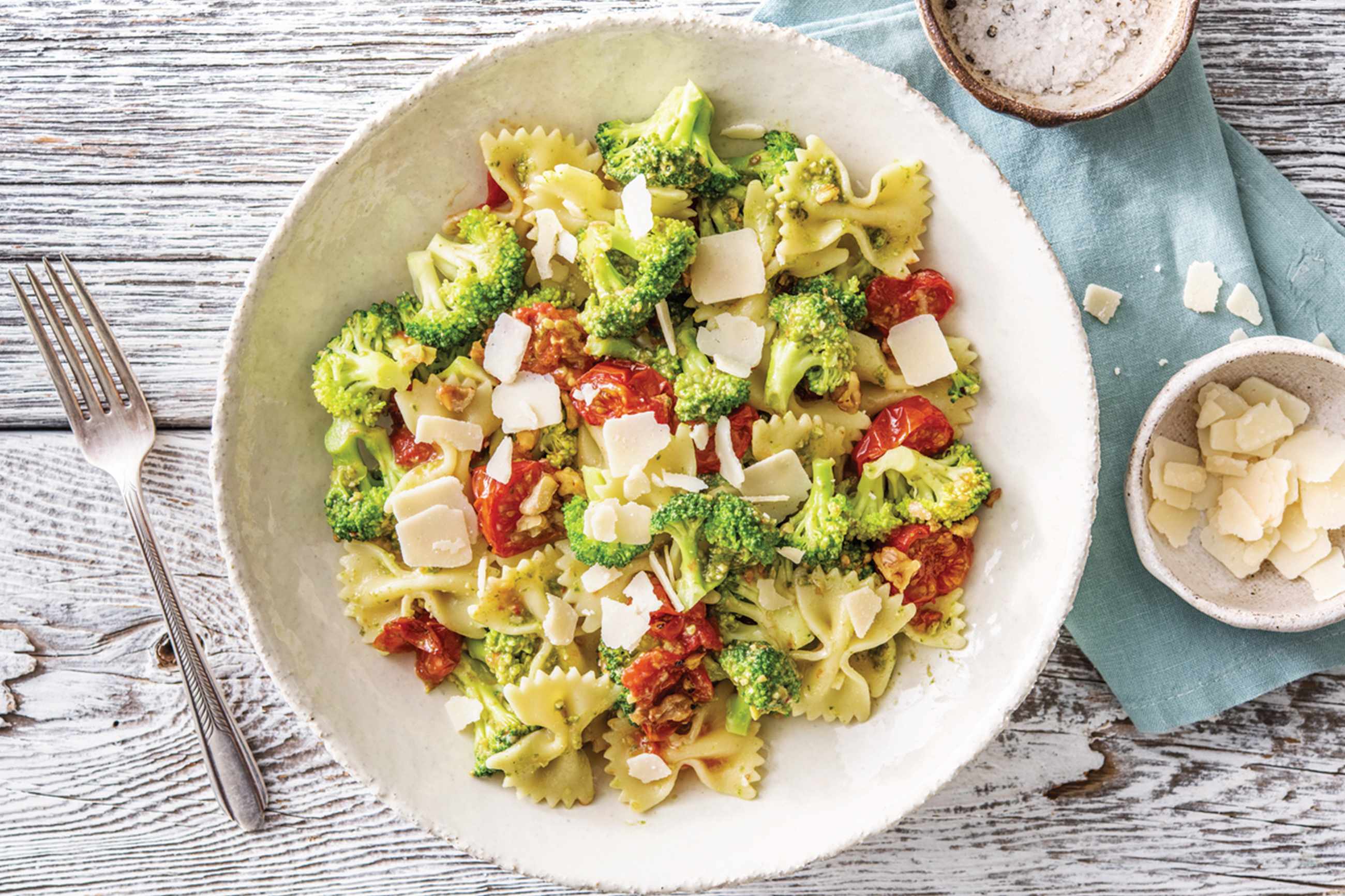 Red Pesto & Broccoli Farfalle Recipe | HelloFresh