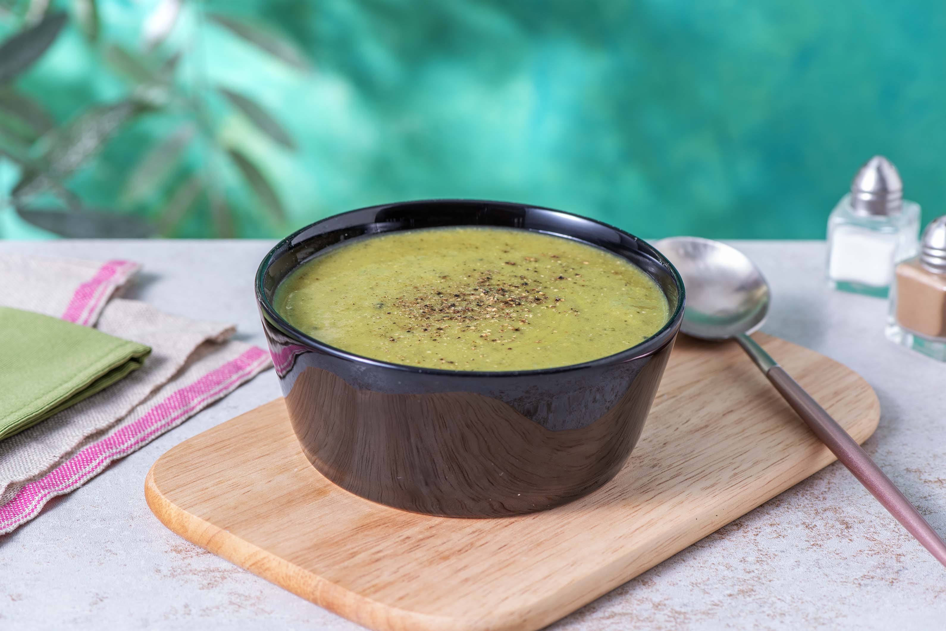 BOL Pea Spinach and Chilli Soup Recipe | HelloFresh