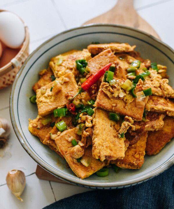 Pan-Fried Tofu and Eggs Recipe | HelloFresh