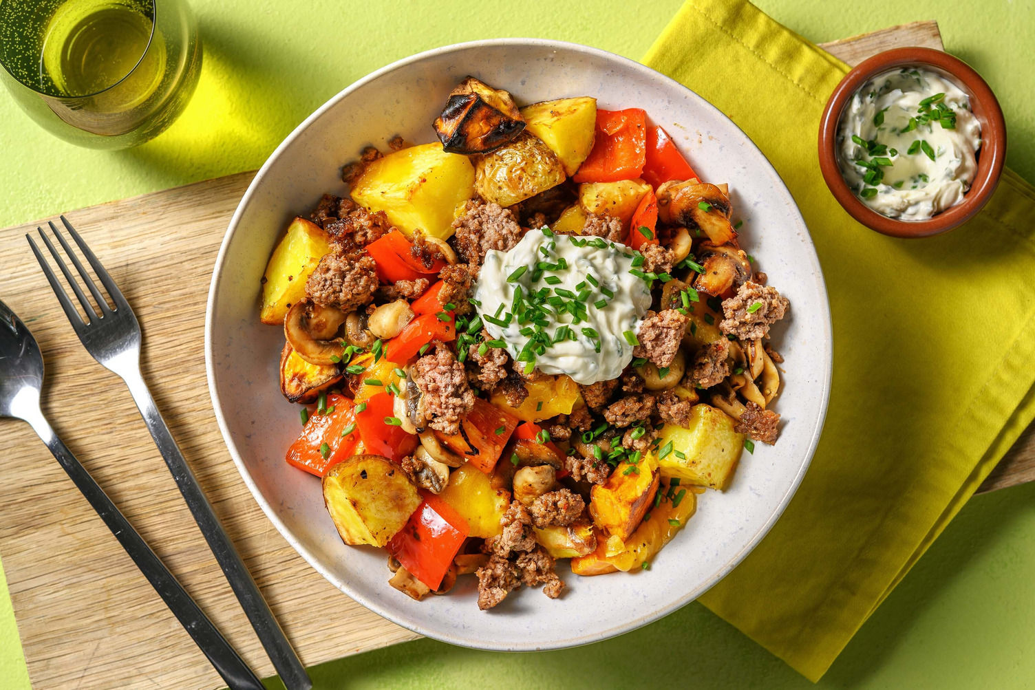 Cheesy Beef and Potato Bowls Recipe | HelloFresh