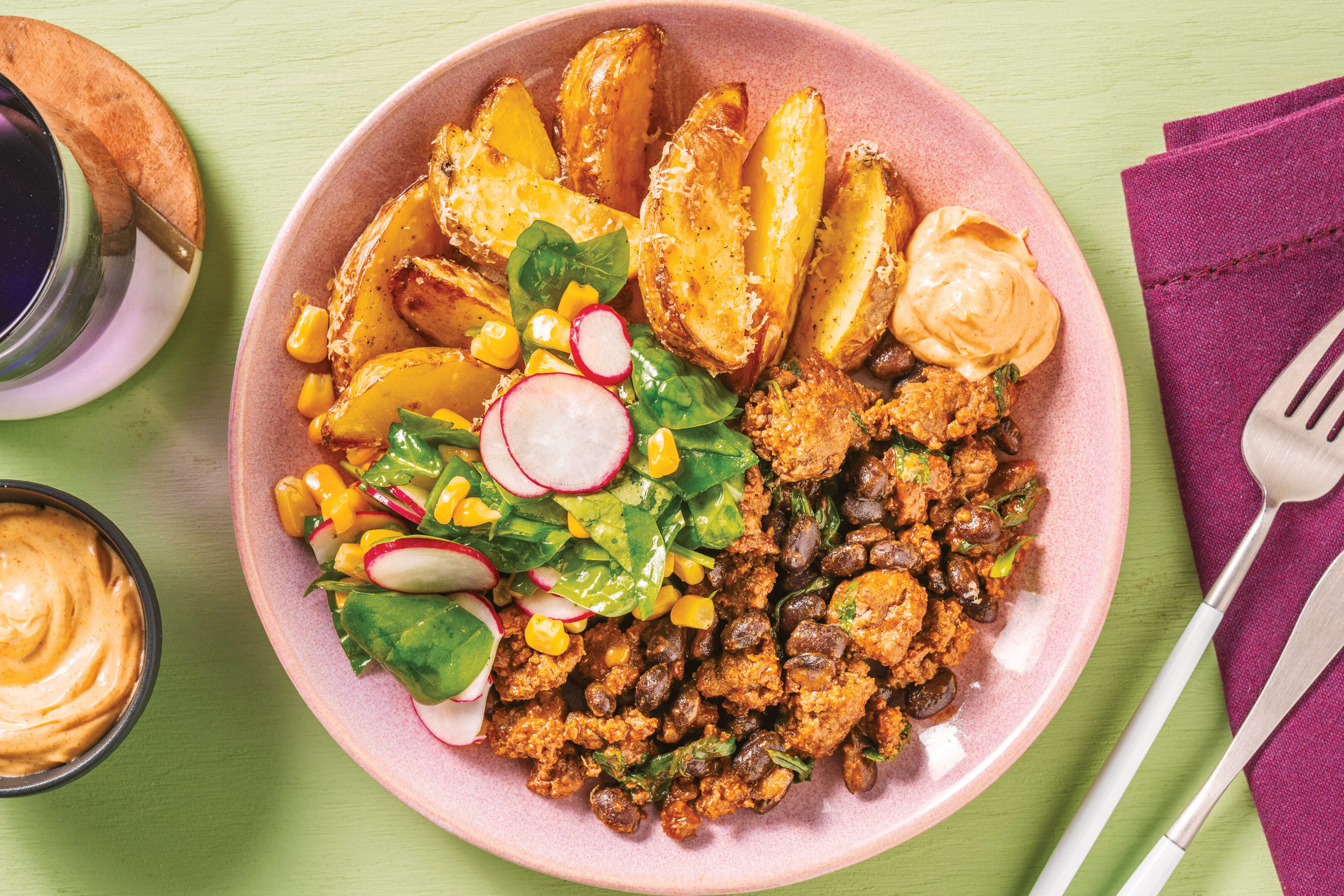 Easy Chipotle Beef & Black Bean Loaded Wedges Recipe | HelloFresh