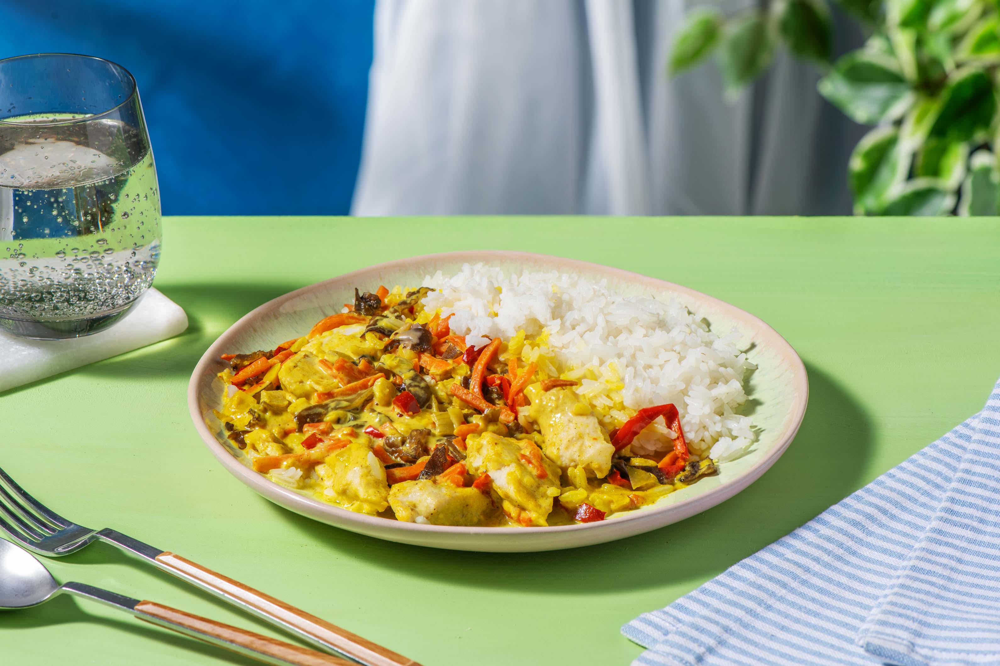 Curry de poulet au lait de coco & riz thaï Recette | HelloFresh