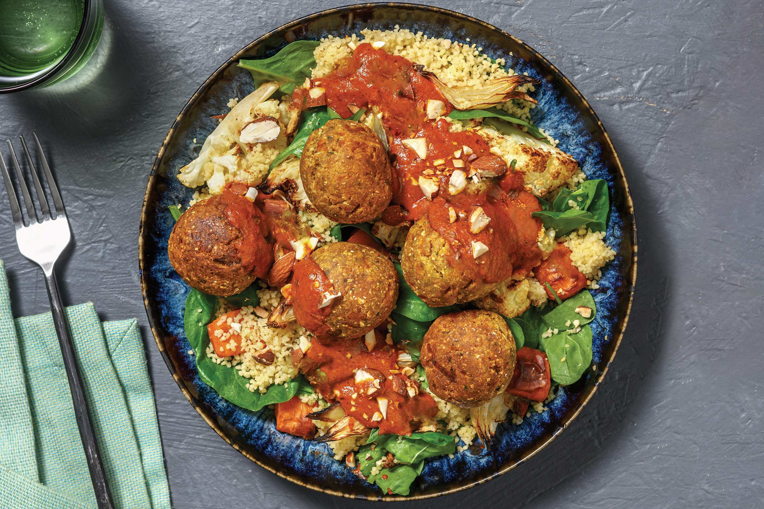 Falafels & Moroccan Curry Sauce Recipe | HelloFresh