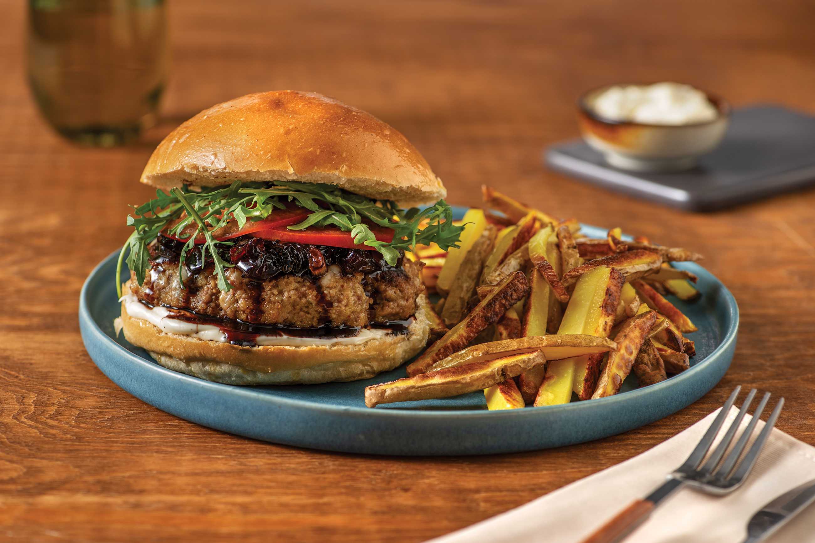 Garlic & Herb Beef Burger Recipe | HelloFresh