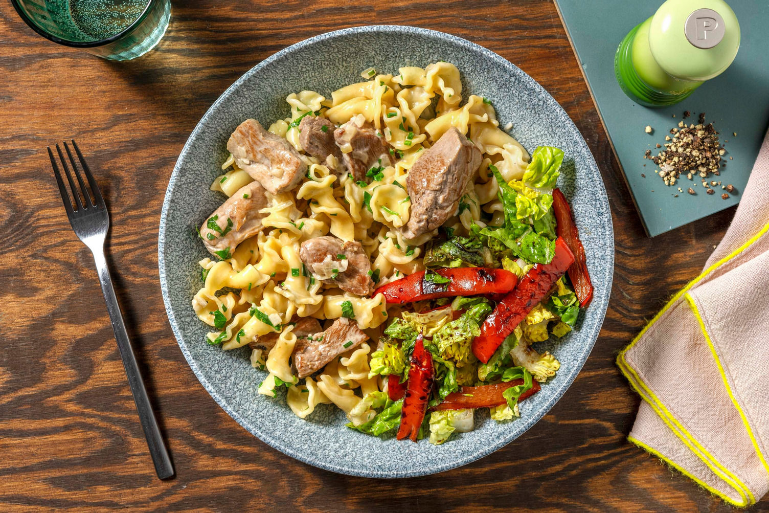 Gigli! Lilienpasta mit Schweinegeschnetzeltem Rezept | HelloFresh