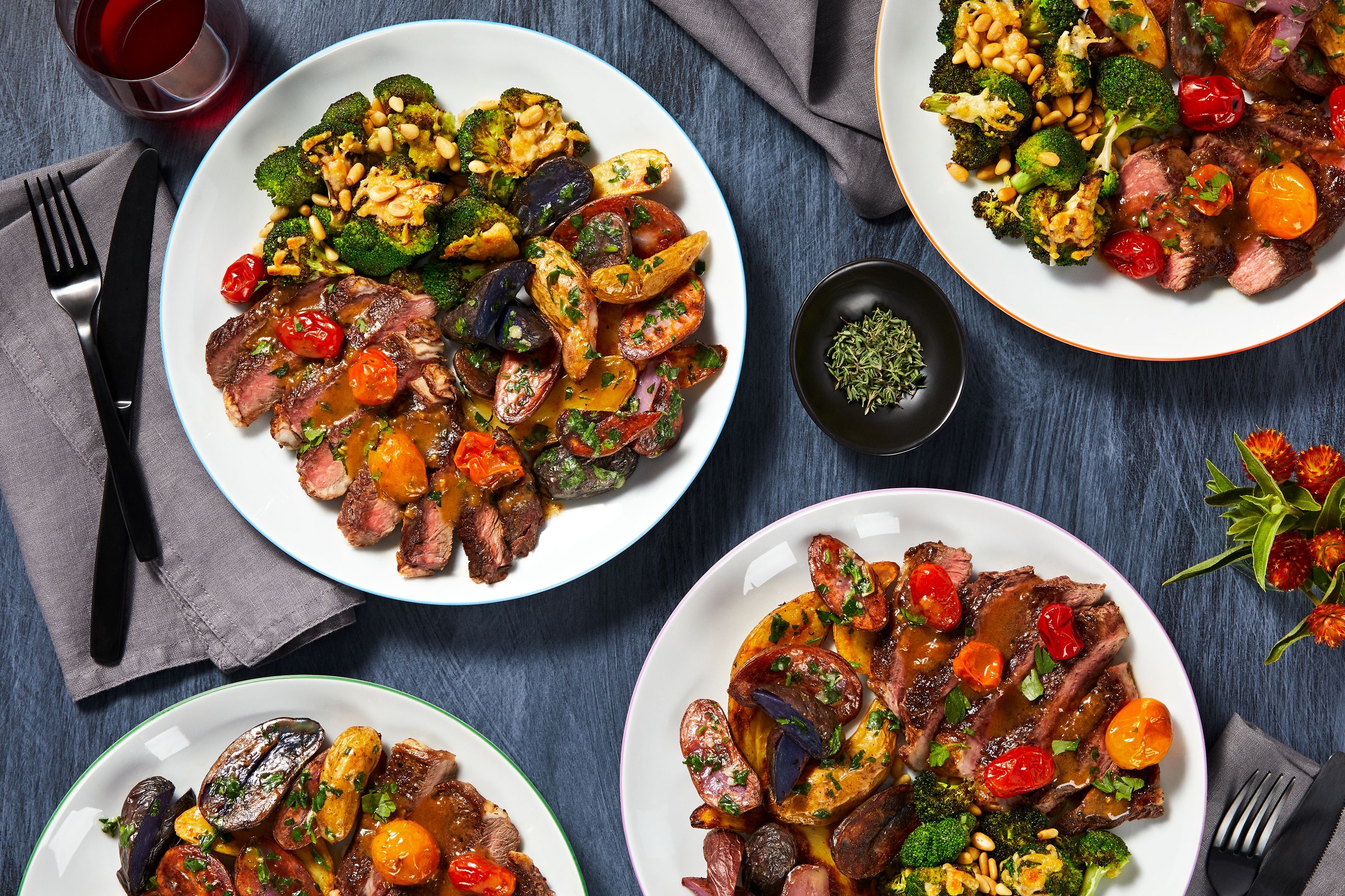 Steak with Tomato Gravy Recipe | HelloFresh