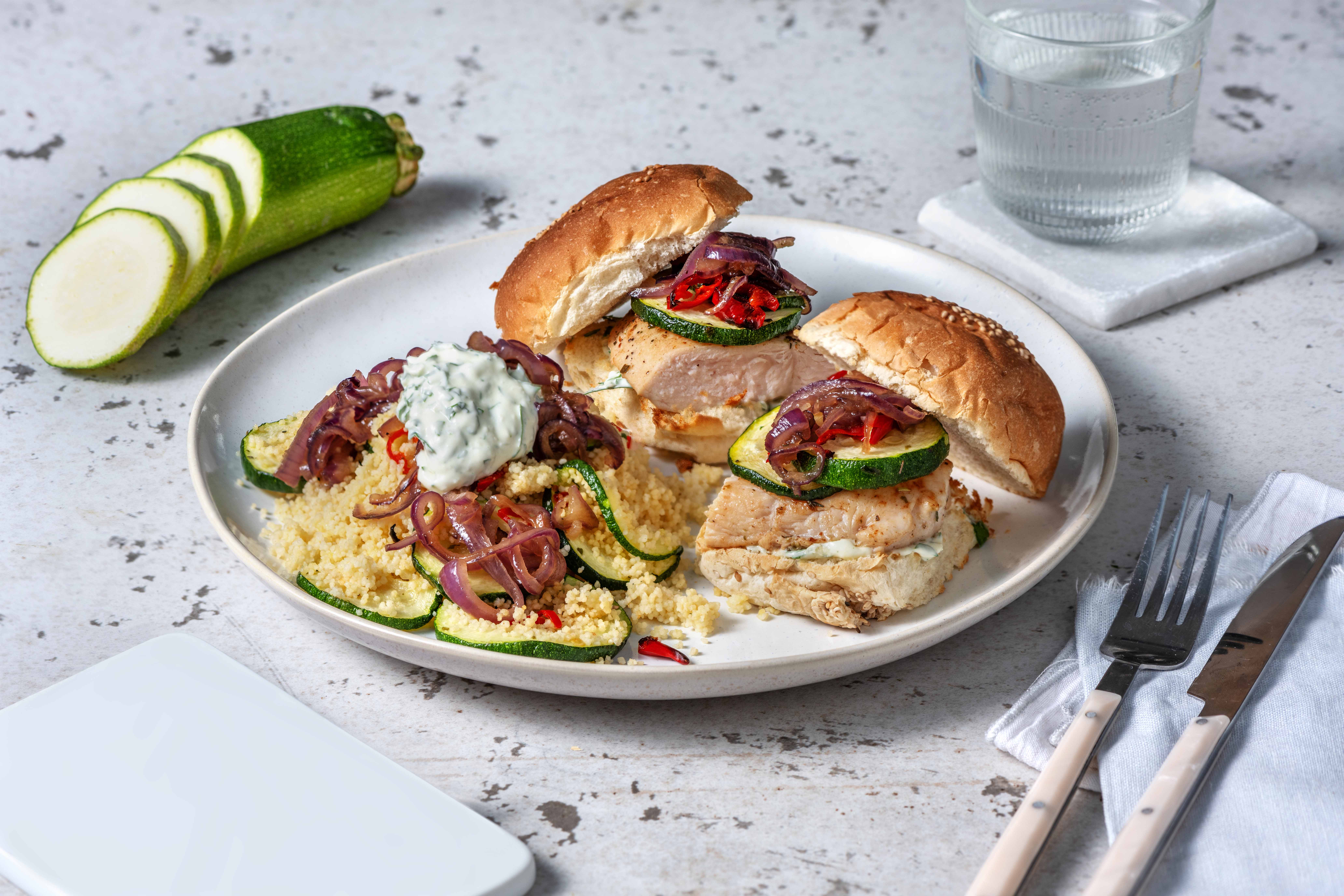 Mini-kipburgers met gegrilde groenten Recept | HelloFresh