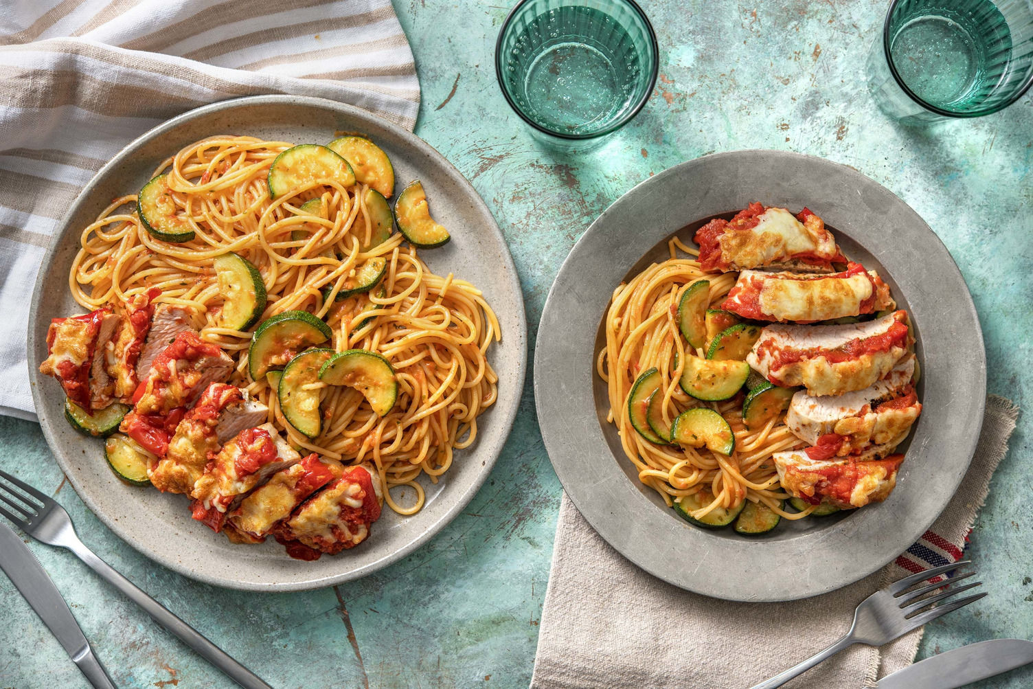 Mozza-Roasted Red Pepper Turkey Recipe | HelloFresh