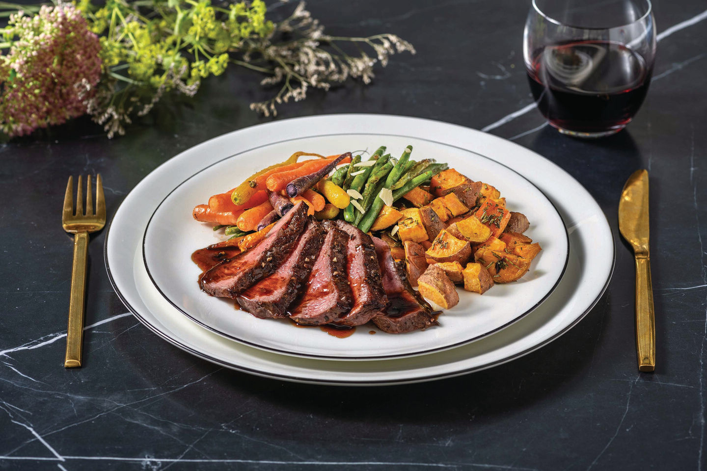 Peppercorn Beef Eye Fillet & Cherry Glaze Recipe | HelloFresh